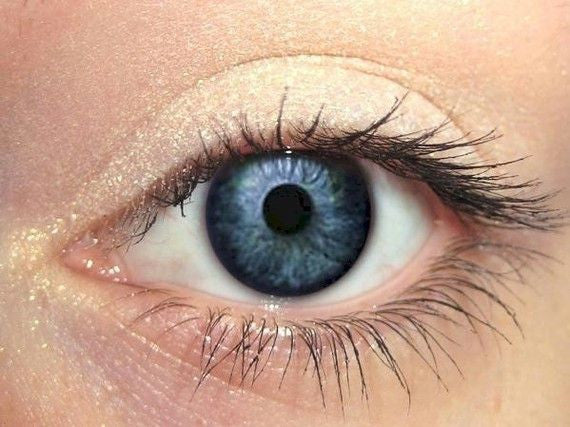 Gold Twinkle Effects - Sparkling Gold Shimmer Color Shifting Eye Shadow ...