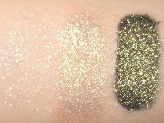 Gold Twinkle Effects - Sparkling Gold Shimmer Color Shifting Eye Shadow ...